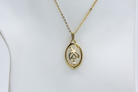 Necklaces/Pendants - Sarah Coventry Jewelry